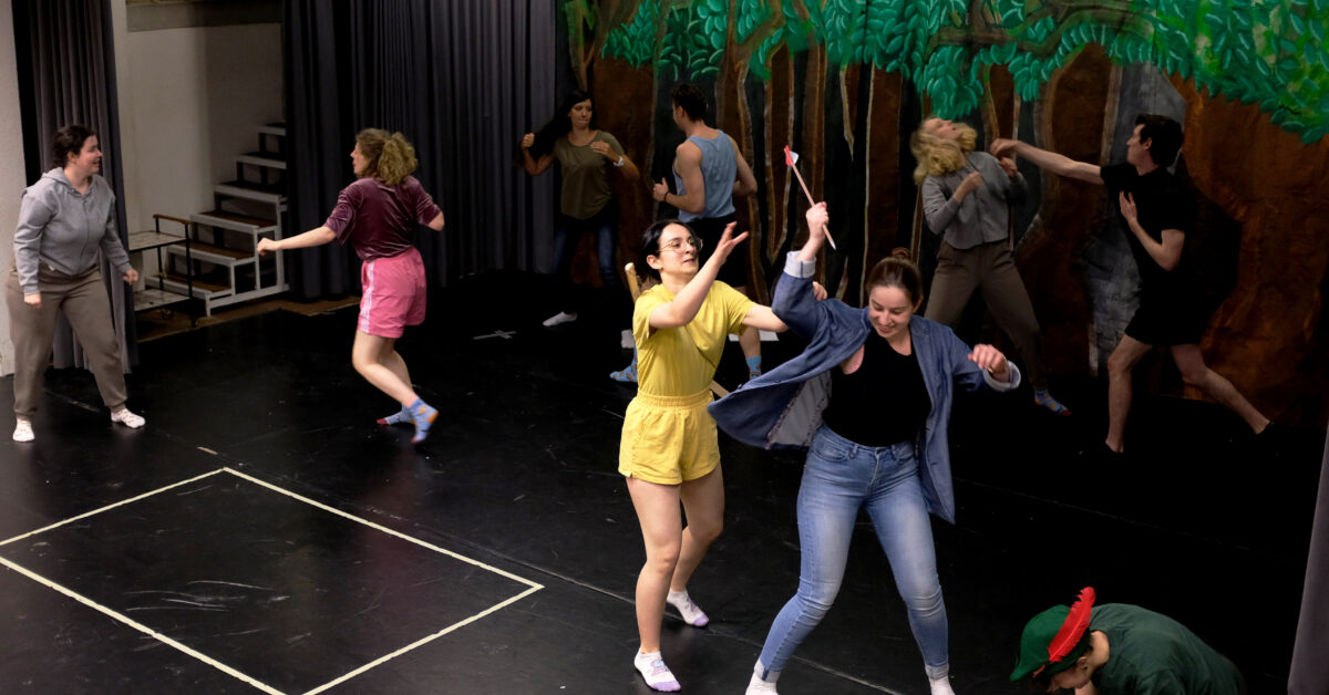 Robin Hood schiesst queer – Zürcher Studierendenzeitung